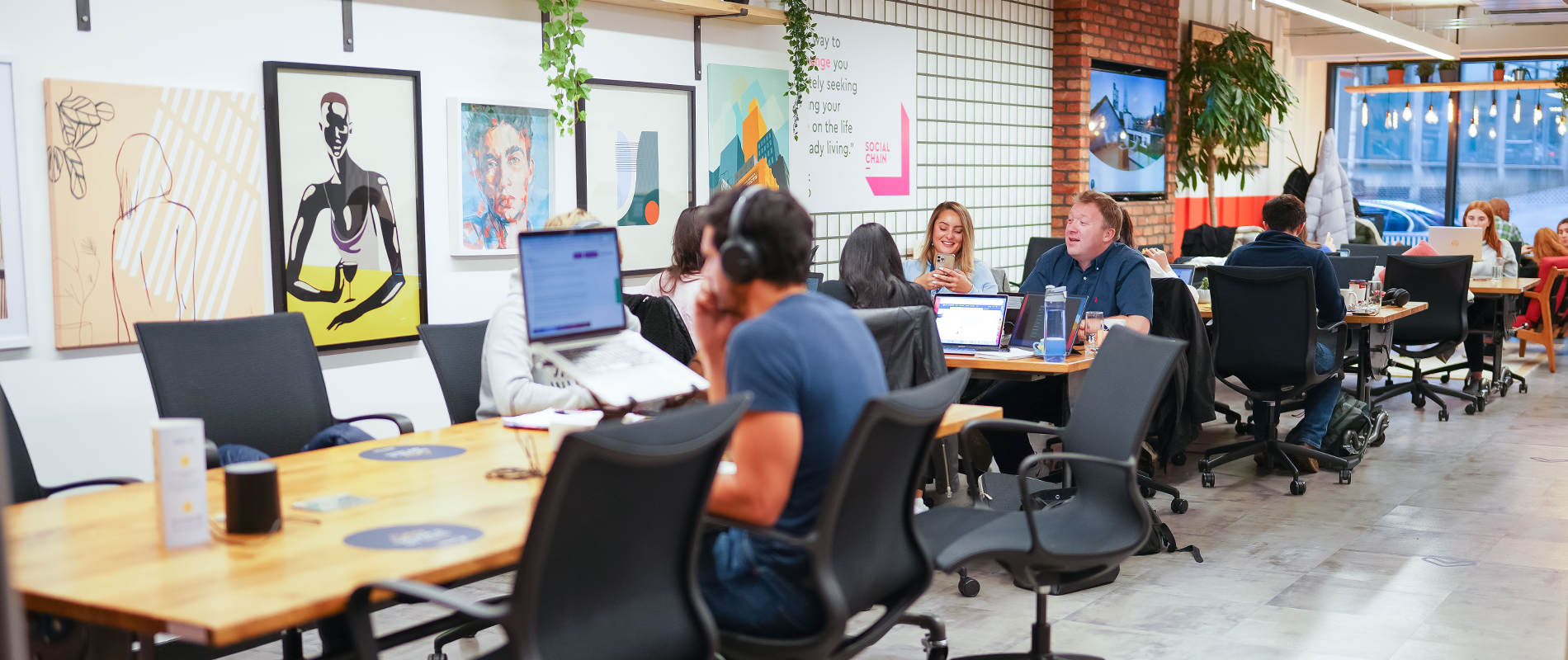 Rent a Coworking Space | Hot Desk | Work.Life